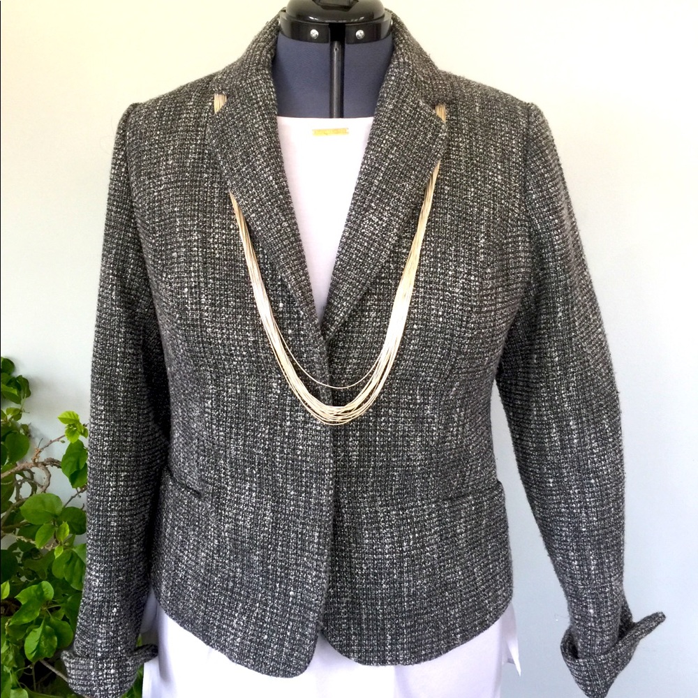 Grey Lined Black Tweed With A Touch Of Silver - Gem